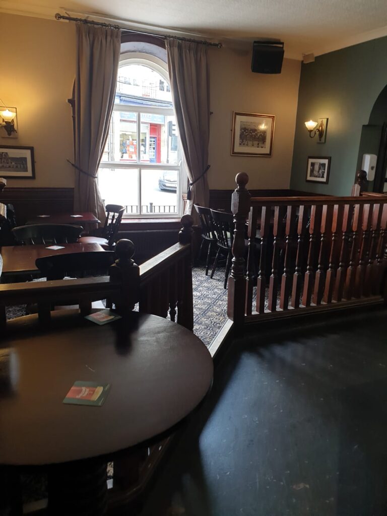 Royal Morley – Amber Taverns