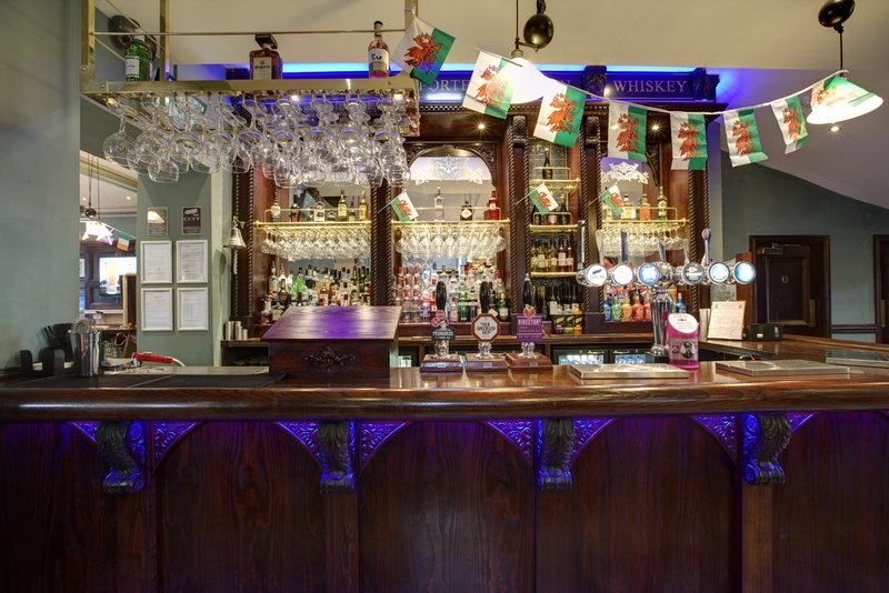 Allan Leonard Lewis VC – Amber Taverns