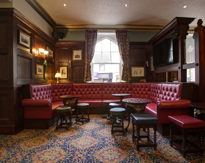 Allan Leonard Lewis VC – Amber Taverns