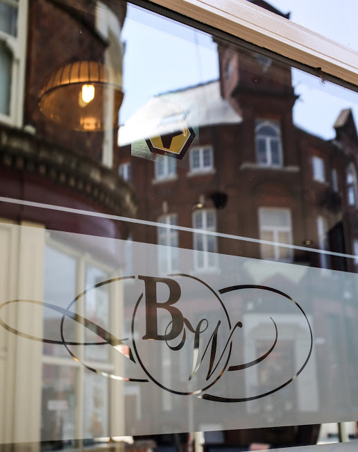 The Billy Wright – Amber Taverns