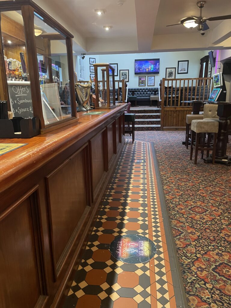 Roebuck – Amber Taverns