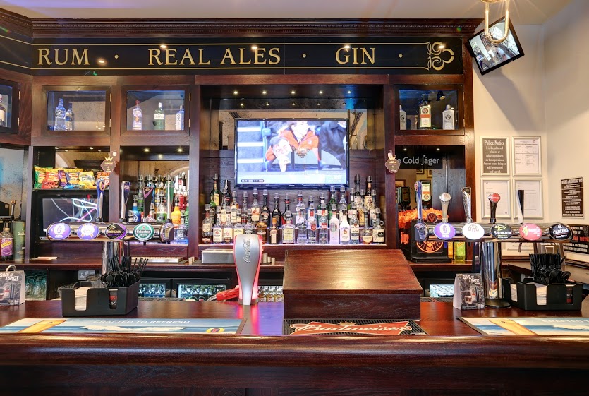 Metropole – Amber Taverns