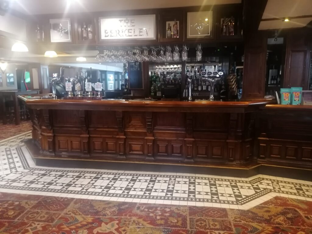 The Berkeley – Amber Taverns