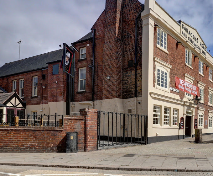 Saracens Head – Amber Taverns